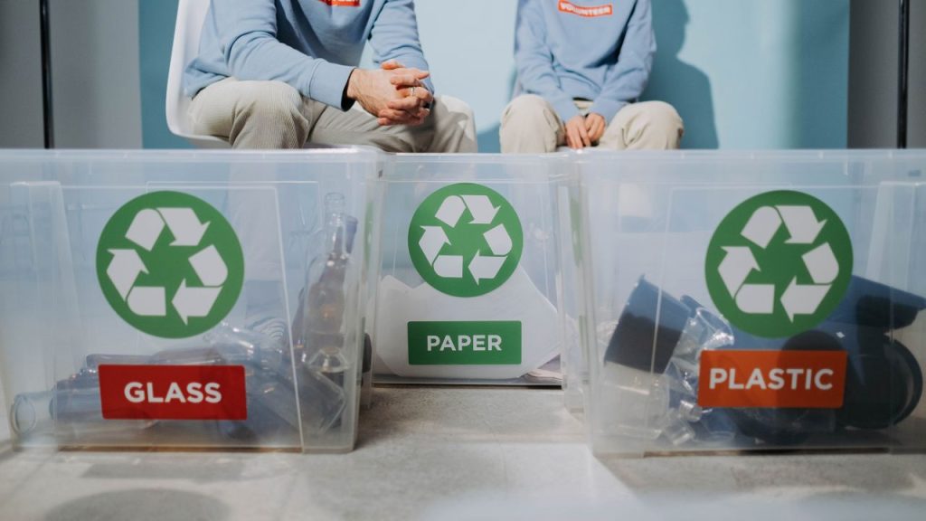 9 Best Ways To Make Money Recycling